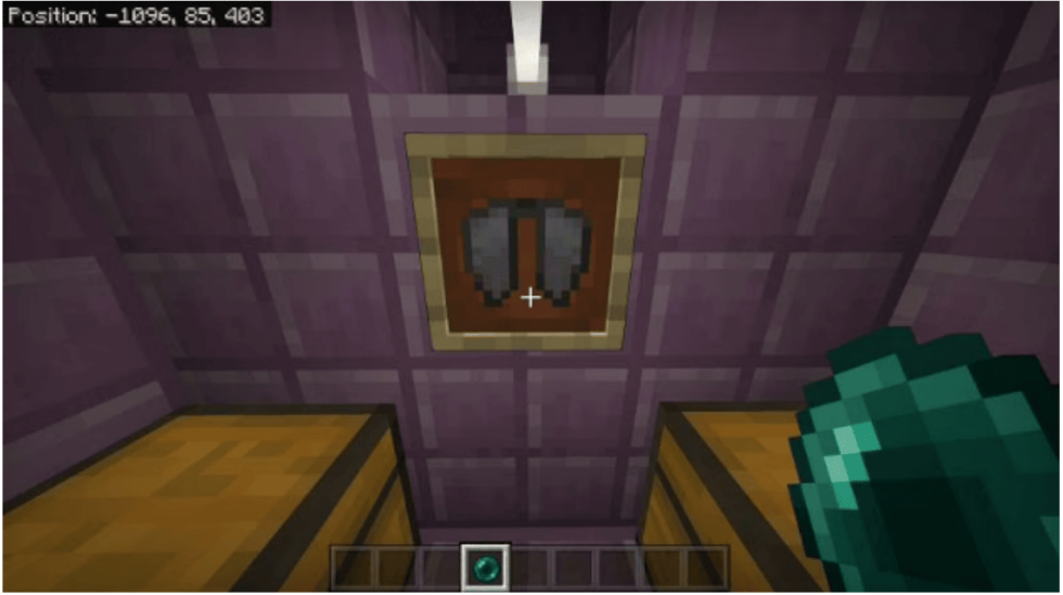 The Ultimate Guide To Minecraft Elytra: How To Get & Use It ...